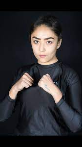 Afghan Boxer Seema Rezai: अफगानिस्तान की इस महिला बॉक्सर को तालिबान ने ...
