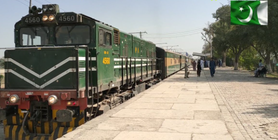 मात्र 4 रुपये में होता था पाकिस्तान से भारत तक का सफर, 1947 का ट्रेन ...